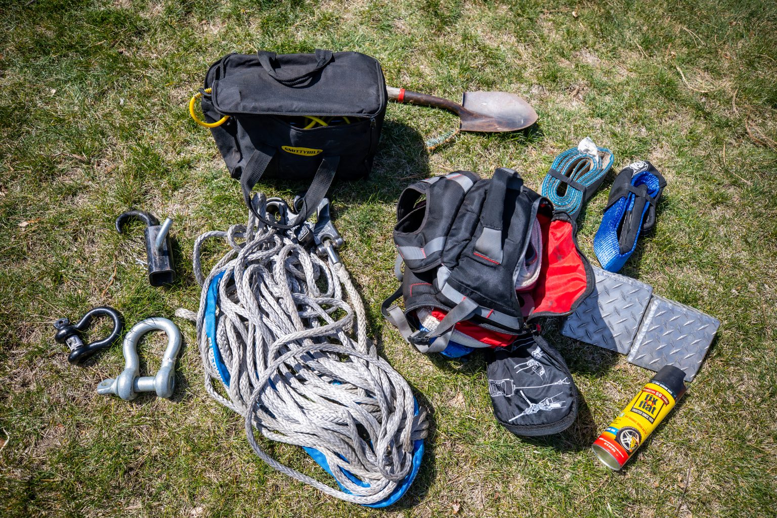 Basic Offroading Gear For Your Jeep Trip - Native Jeeps